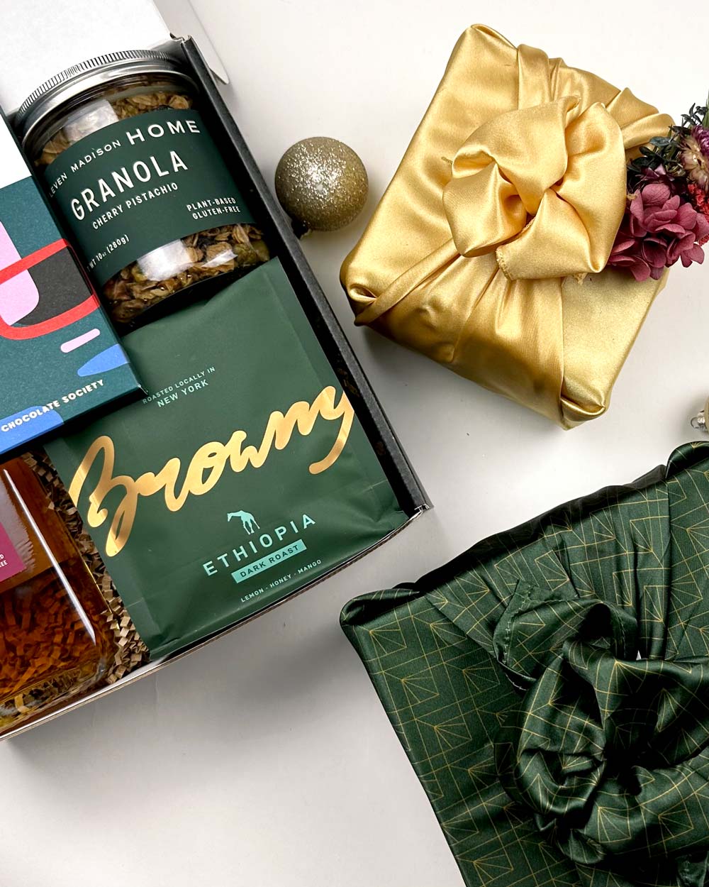 Custom gift boxes nyc store